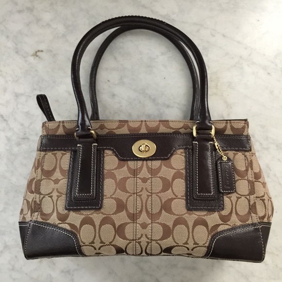 Coach | Bags | Coach Signature Turnlock Shoulder Tote | Poshmark